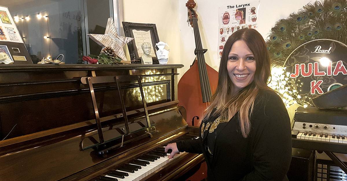 Julia K | Julia K vocal coach and session vocalist